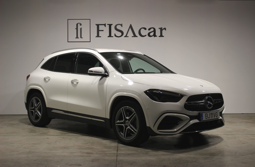 Mercedes-Benz GLA 180D AMG - Fisacar